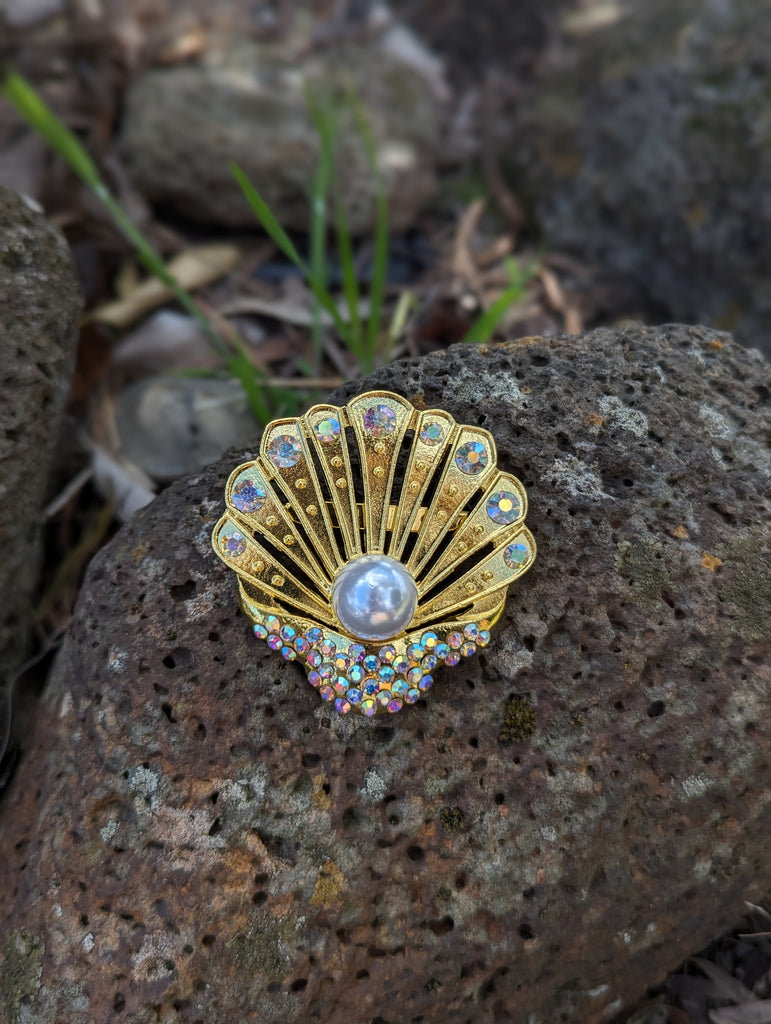 Ariel Mermaid Seashell Brooch – Emily Jane Designs